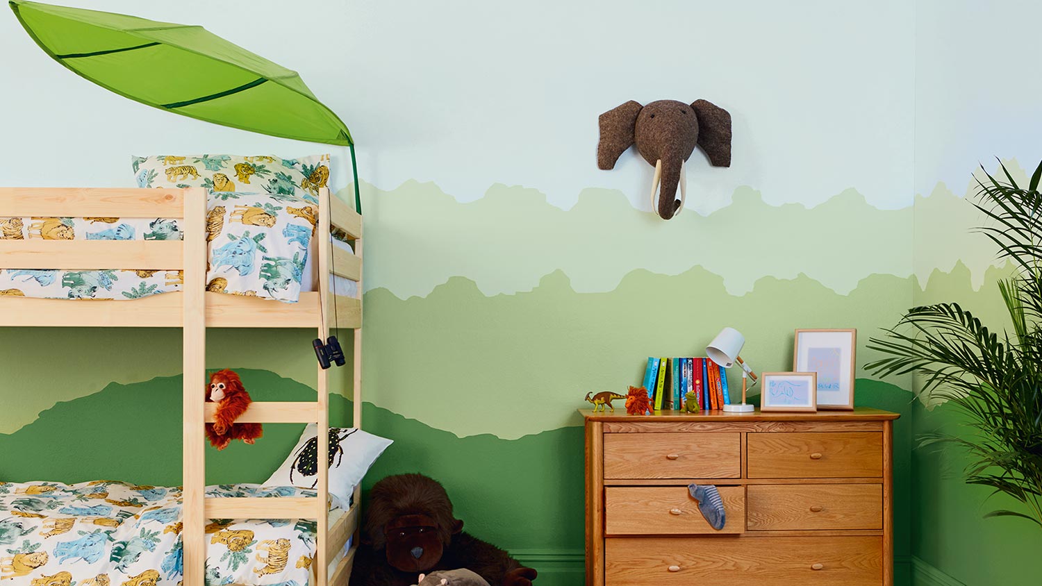 How to Create a Jungle Themed Kids Bedroom | Dulux